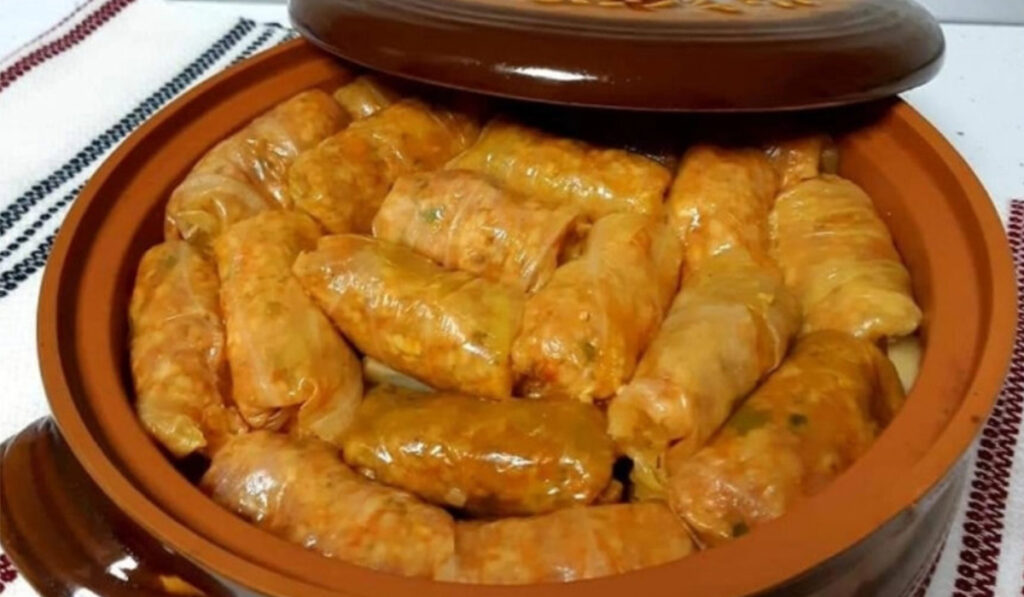 Ce cantitate de carne se foloseste pentru a obtine 100 de sarmale ...